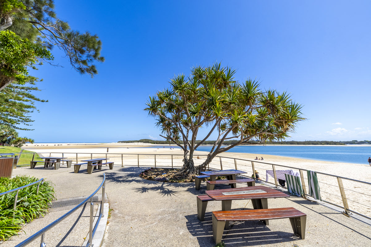 Caloundra Accommodation | Ocean Views Resort
